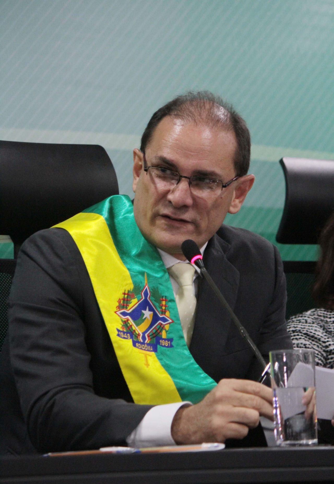 Comunicação - Daniel Pereira assume governo de Rondônia e garante que ...